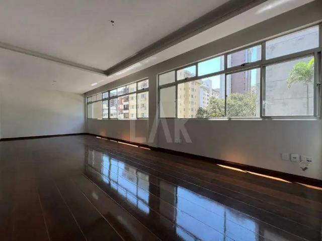 Apartamento para Venda em Belo Horizonte/MG Lourdes 4 Quartos