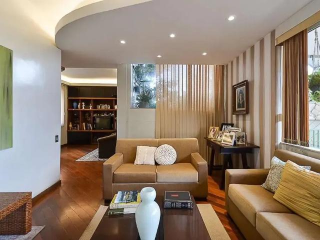 Apartamento para Venda em Belo Horizonte/MG Lourdes 4 Quartos