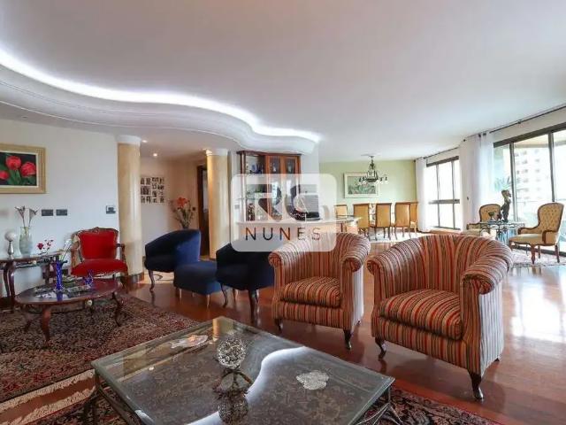 Apartamento para Venda em Belo Horizonte/MG Lourdes 4 Quartos