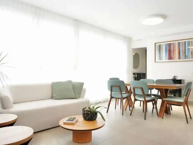 Apartamento para Venda em Belo Horizonte/MG Lourdes 4 Quartos