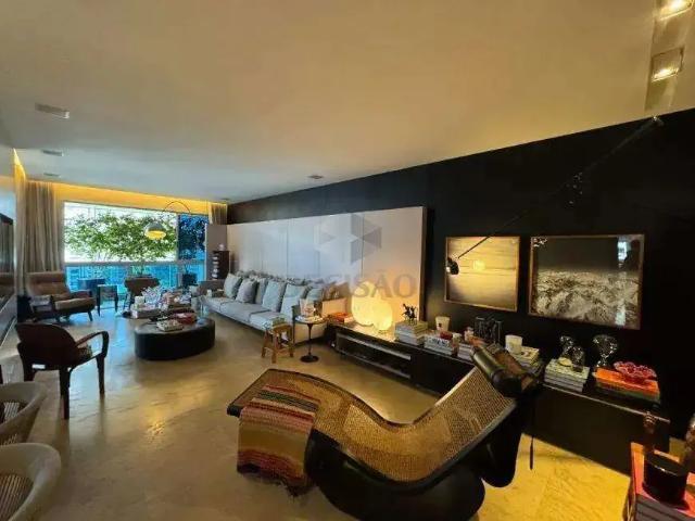 Apartamento para Venda em Belo Horizonte/MG Lourdes 4 Quartos
