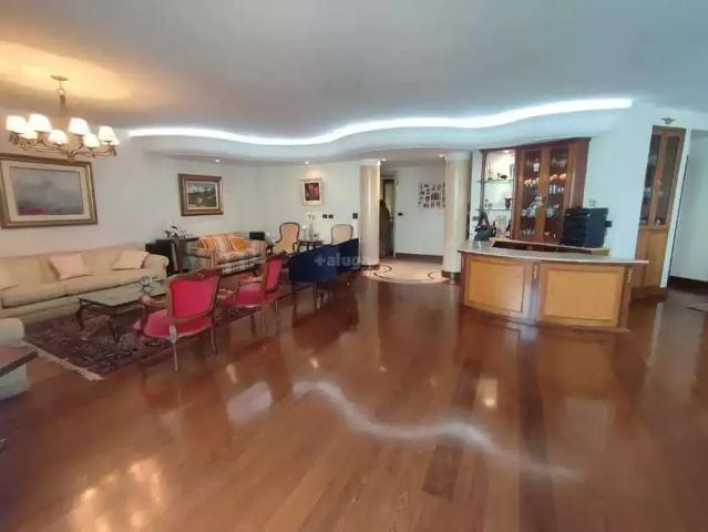 Apartamento para Venda em Belo Horizonte/MG Lourdes 4 Quartos