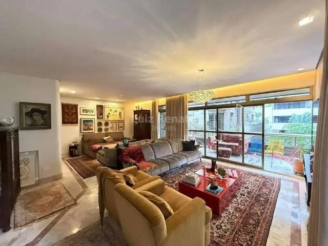 Apartamento para Venda em Belo Horizonte/MG Lourdes 4 Quartos