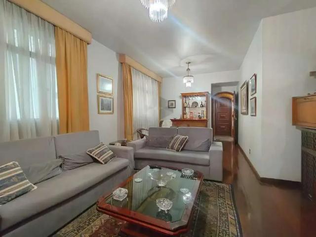 Apartamento para Venda em Belo Horizonte/MG Lourdes 4 Quartos