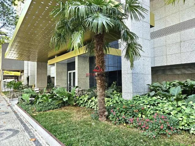 Apartamento para Venda em Belo Horizonte/MG Lourdes 4 Quartos