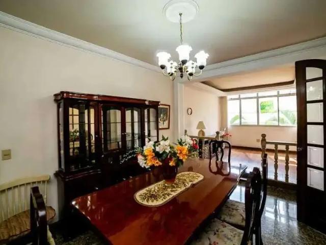 Apartamento para Venda em Belo Horizonte/MG Lourdes 4 Quartos