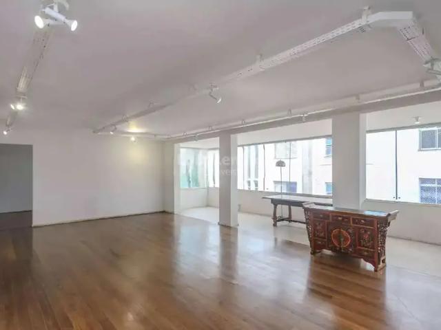 Apartamento para Venda em Belo Horizonte/MG Lourdes 4 Quartos