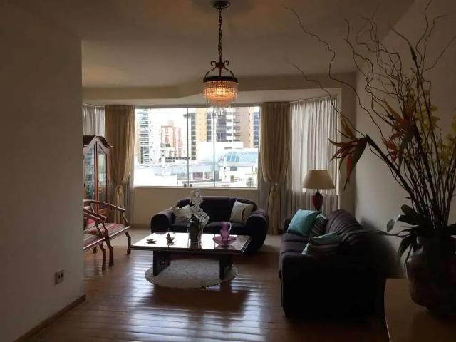 Apartamento para Venda em Belo Horizonte/MG Lourdes 4 Quartos