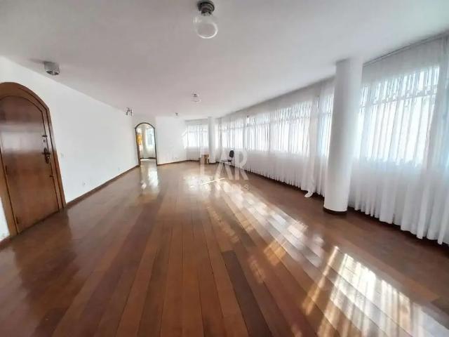 Apartamento para Venda em Belo Horizonte/MG Lourdes 4 Quartos