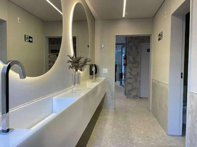 Apartamento para Venda em Belo Horizonte/MG Lourdes 2 Quartos
