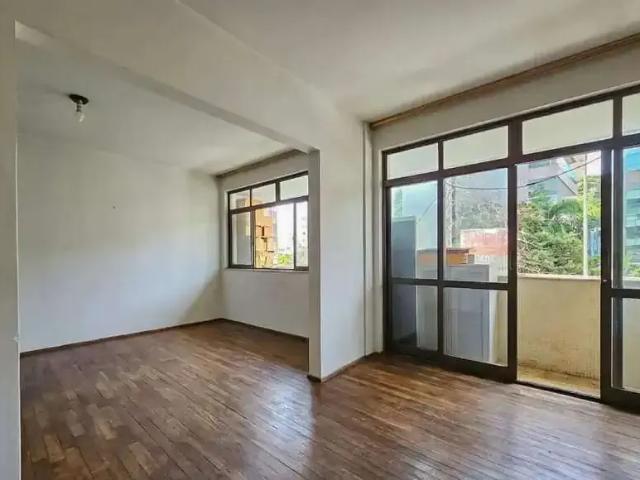 Apartamento para Venda em Belo Horizonte/MG Lourdes 3 Quartos