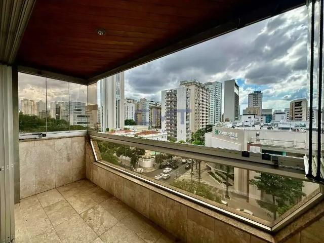 Apartamento para Venda em Belo Horizonte/MG Lourdes 3 Quartos