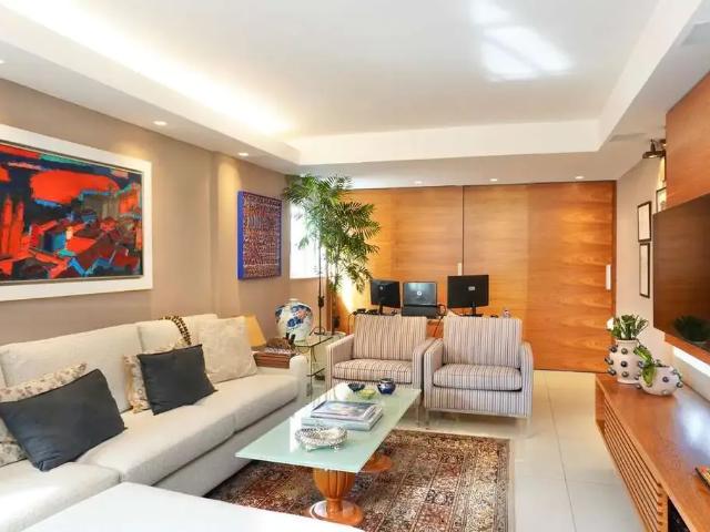 Apartamento para Venda em Belo Horizonte/MG Lourdes 3 Quartos