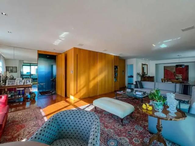 Apartamento para Venda em Belo Horizonte/MG Luxemburgo 4 Quartos
