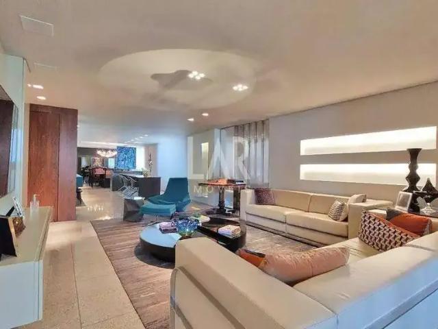 Apartamento para Venda em Belo Horizonte/MG Savassi 4 Quartos