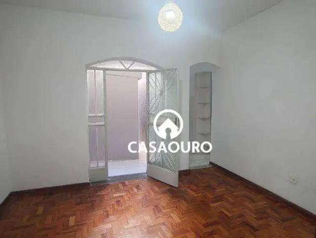 Apartamento para Venda em Belo Horizonte/MG Sagrada Família 2 Quartos