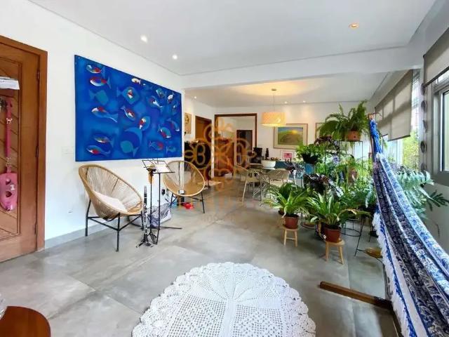 Apartamento para Venda em Belo Horizonte/MG Santo Antônio 4 Quartos