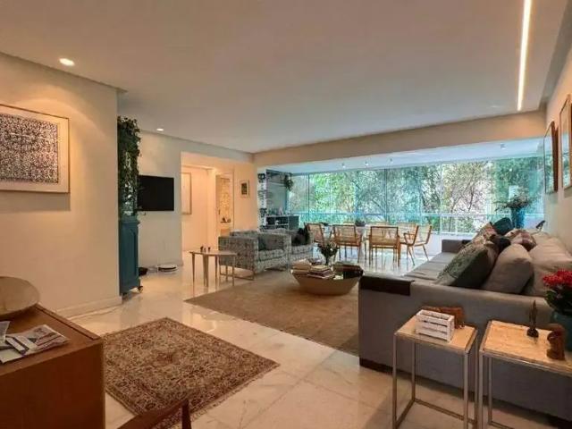 Apartamento para Venda em Belo Horizonte/MG Santo Antônio 4 Quartos