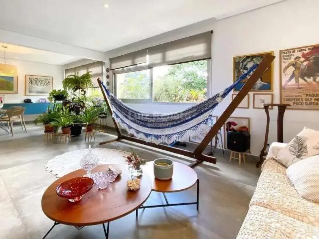 Apartamento para Venda em Belo Horizonte/MG Santo Antônio 4 Quartos