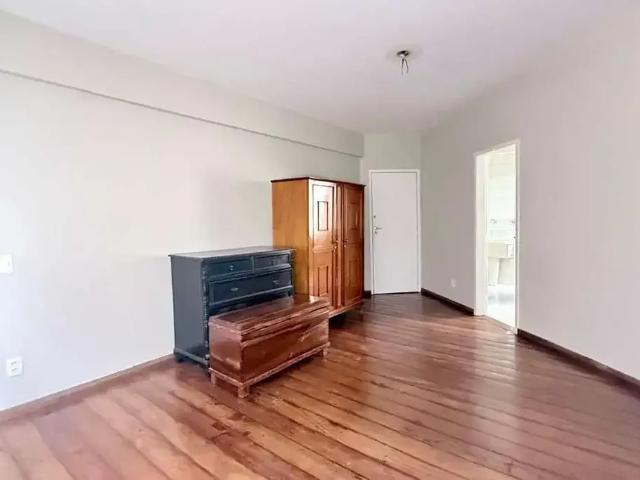 Apartamento para Venda em Belo Horizonte/MG Santo Antônio 2 Quartos