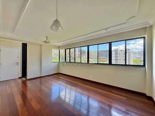 Apartamento para Venda em Belo Horizonte/MG Santo Antônio 3 Quartos