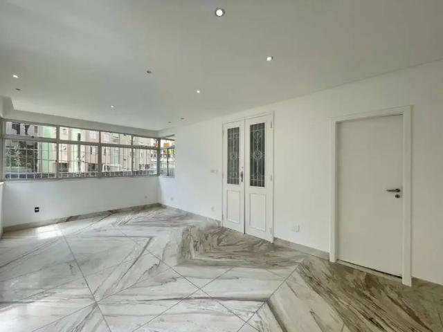 Apartamento para Venda em Belo Horizonte/MG Santo Antônio 3 Quartos