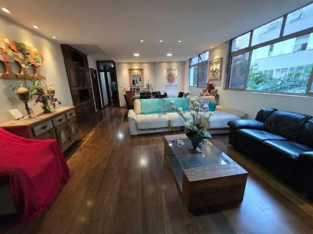 Apartamento para Venda em Belo Horizonte/MG Santo Agostinho 4 Quartos