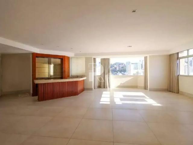 Apartamento para Venda em Belo Horizonte/MG Santa Lúcia 3 Quartos