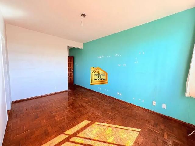 Apartamento para Venda em Belo Horizonte/MG Santa Tereza 3 Quartos