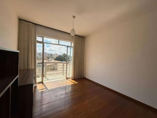 Apartamento para Venda em Belo Horizonte/MG Santa Tereza 3 Quartos