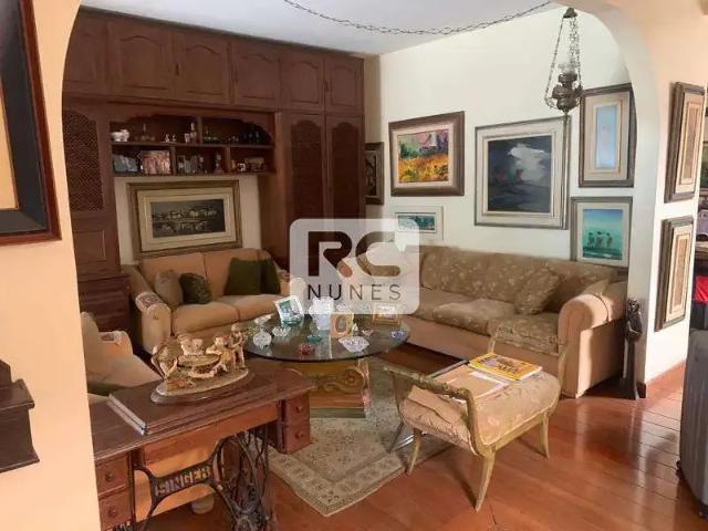 Apartamento para Venda em Belo Horizonte/MG Serra 4 Quartos