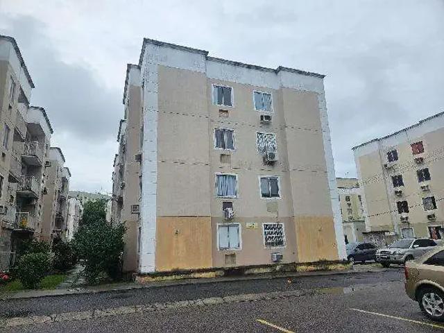 Apartamento para Venda em Belford Roxo/RJ Centro 3 Quartos