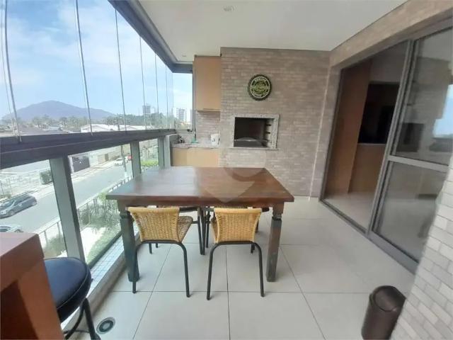 Apartamento para Venda em Bertioga/SP Centro 3 Quartos
