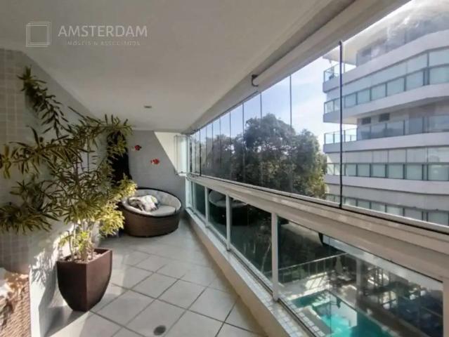 Apartamento para Venda em Bertioga/SP Riviera 3 Quartos