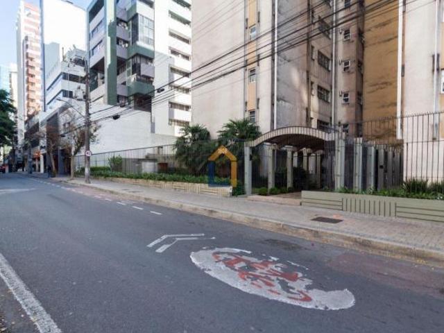 Apartamento para venda em Bigorrilho de 164.00m² com 3 Quartos, 1 Suite e 1 Garagem