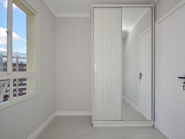 Apartamento para venda em Bigorrilho de 53.00m² com 2 Quartos, 1 Suite e 1 Garagem