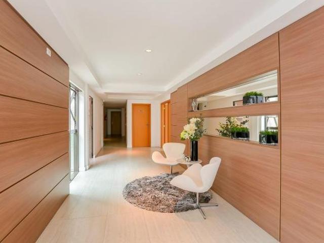 Apartamento para venda em Bigorrilho de 59.00m² com 2 Quartos, 1 Suite e 1 Garagem