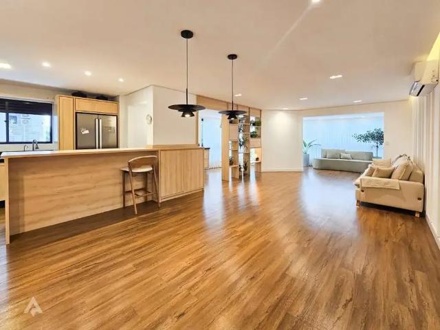 Apartamento para Venda em Blumenau/SC Victor Konder 5 Quartos