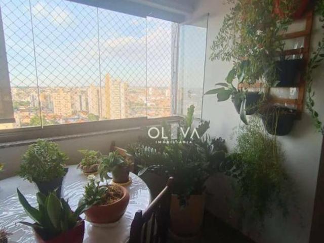 Apartamento para venda em Boa Vista de 196.00m² com 3 Quartos, 1 Suite e 2 Garagens