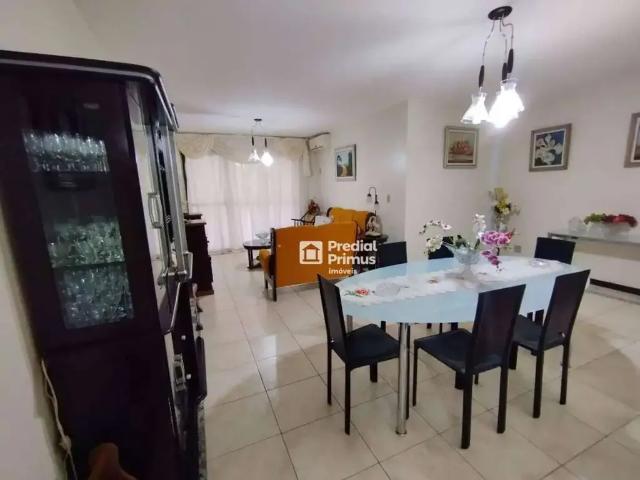 Apartamento para Venda em Bom Jardim/RJ Centro 3 Quartos