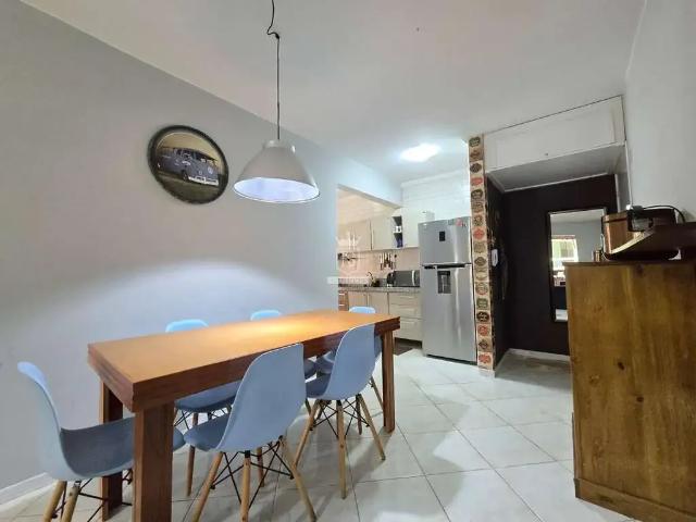Apartamento para Venda em Bombinhas/SC Bombas 2 Quartos