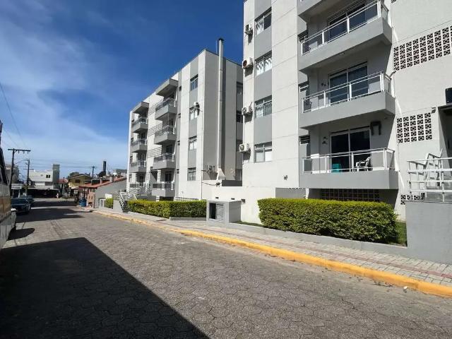 Apartamento para Venda em Bombinhas/SC Bombas 2 Quartos