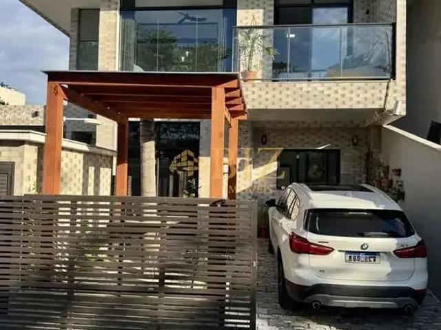 Apartamento para Venda em Bombinhas/SC Canto Grande 2 Quartos