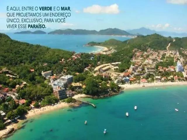 Apartamento para Venda em Bombinhas/SC Centro 4 Quartos