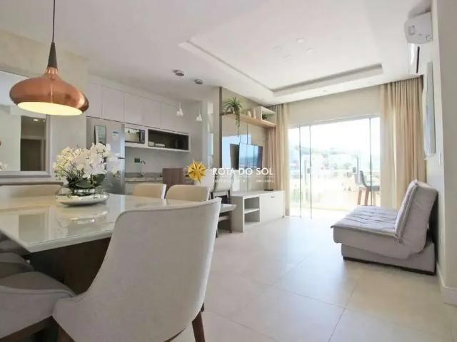 Apartamento para Venda em Bombinhas/SC Centro 2 Quartos