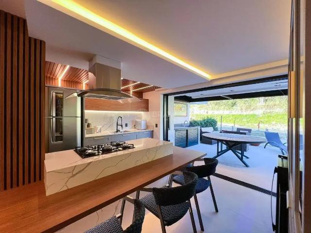 Apartamento para Venda em Bombinhas/SC Centro 2 Quartos