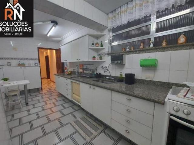 Apartamento para venda em Boqueirão de 205.00m² com 3 Quartos, 1 Suite e 2 Garagens
