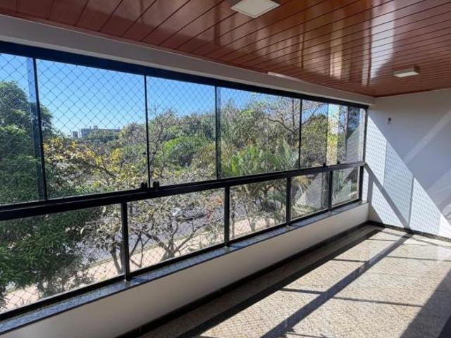 Apartamento para Venda em Brasília, Asa Norte, 4 dormitórios, 2 suítes, 2 vagas