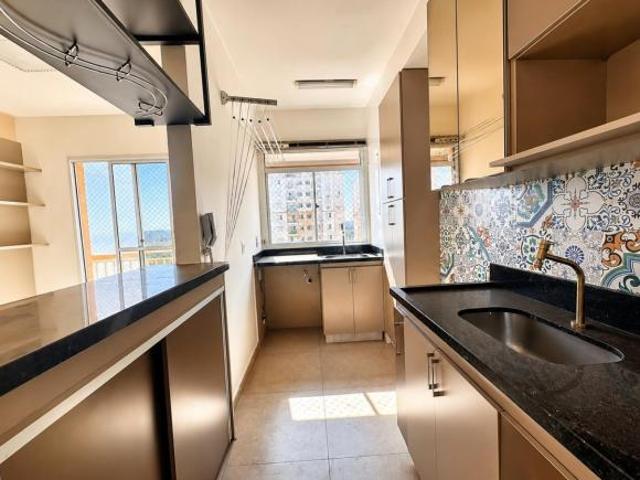 Apartamento para Venda em Brasília, Taguatinga Norte Taguatinga, 2 dormitórios, 1 banheiro, 1 vaga