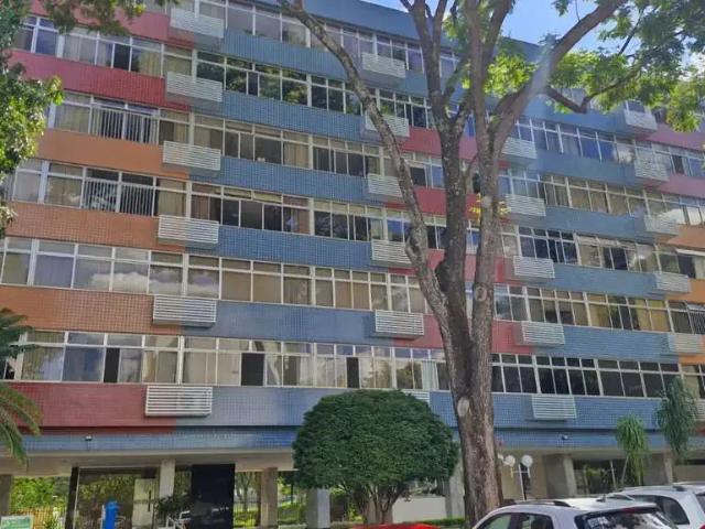 Apartamento para Venda em Brasília/DF Asa Sul 3 Quartos